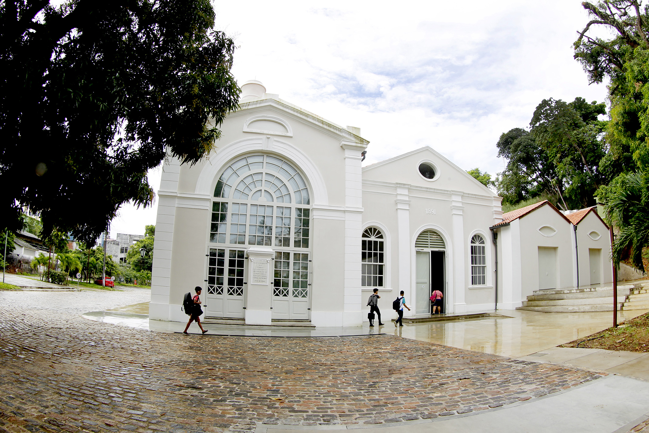 Inclusão pela música | Governo entrega nova sede do Neojiba com ...